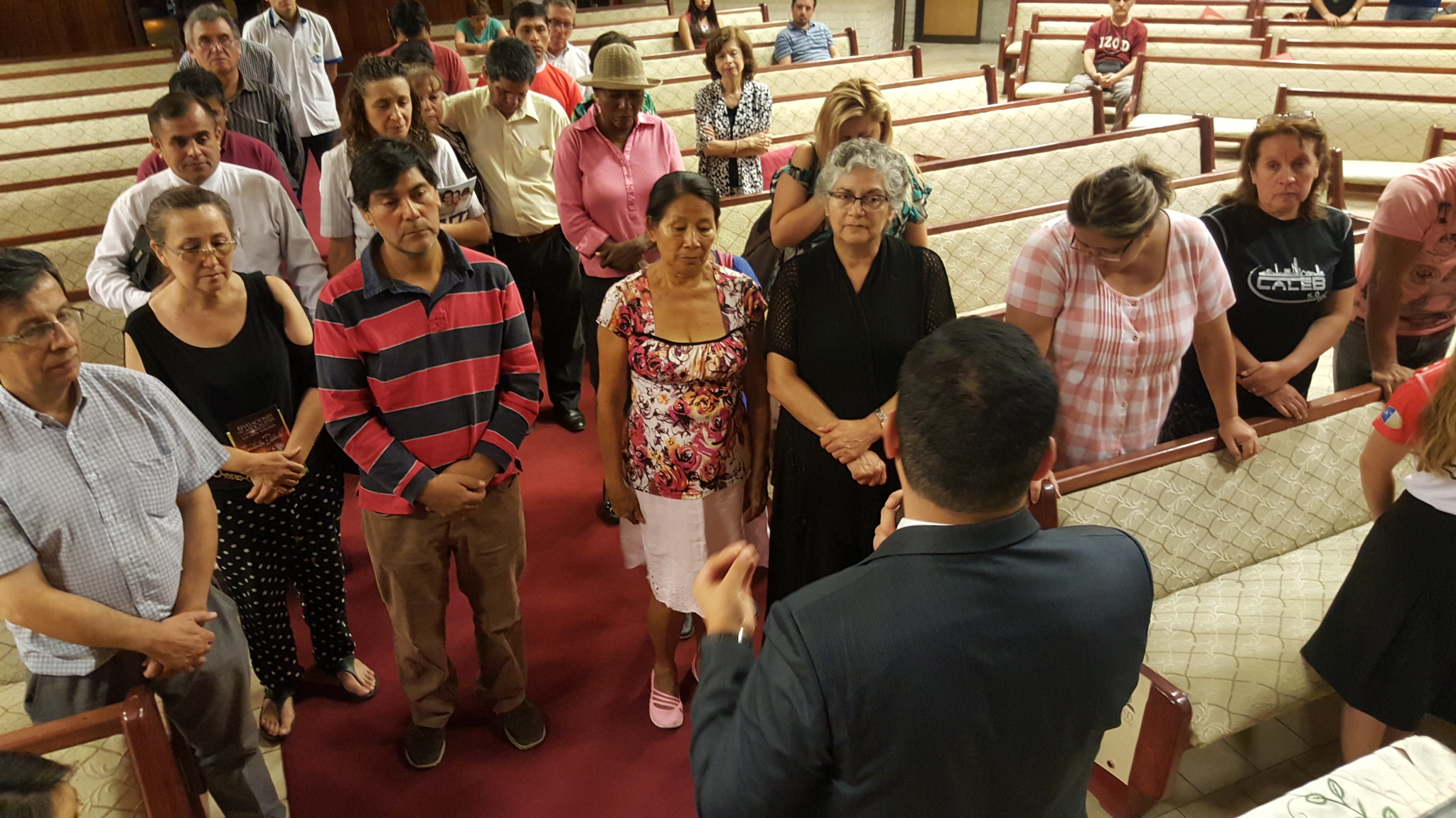 Cientos de personas asisten a conferencias sobre evangelismo - Noticias ...