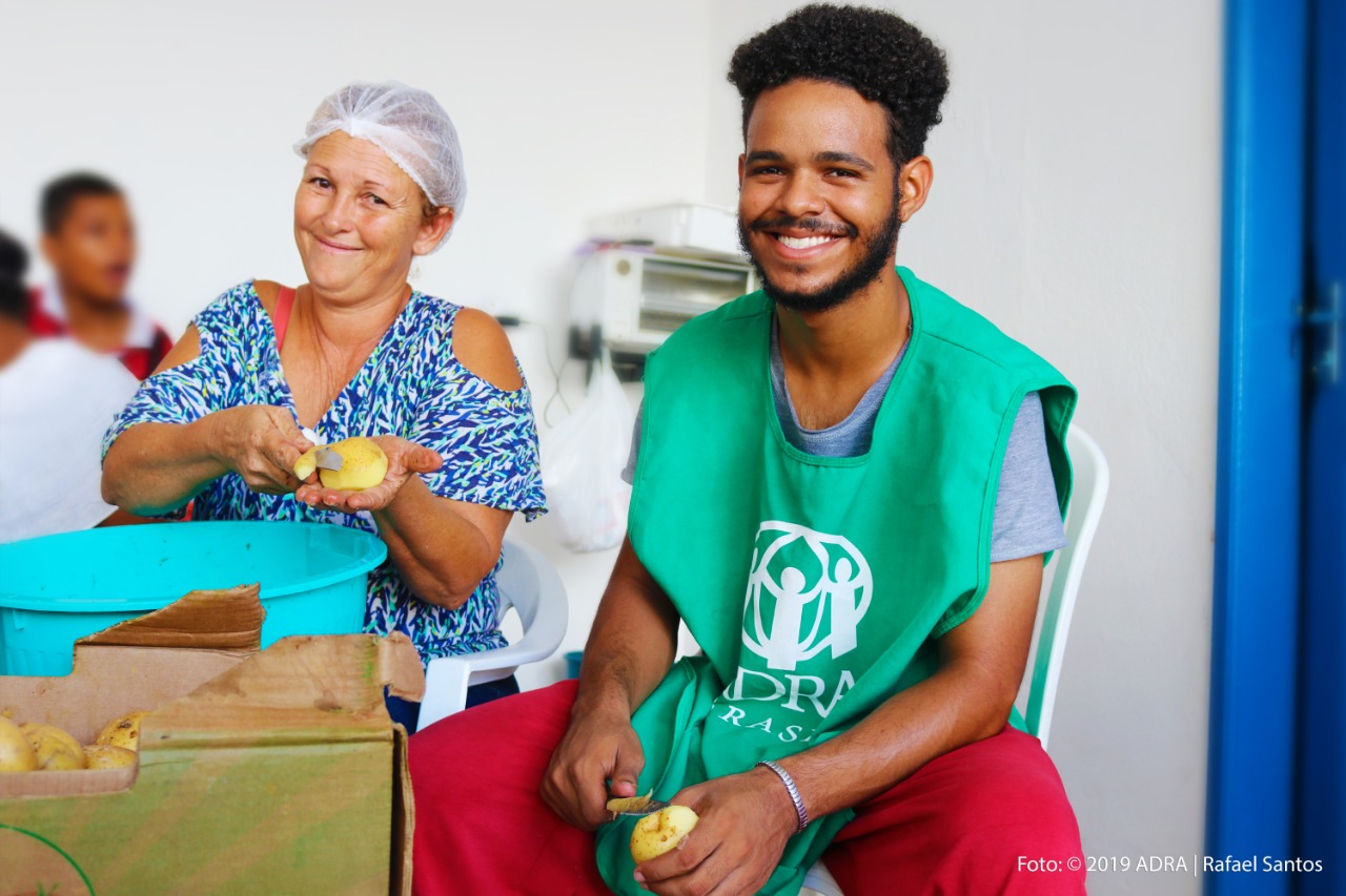 ADRA destaca força do voluntariado no Dia Nacional do Voluntariado - Adra